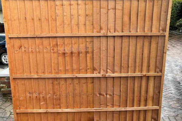 Fence Panels - Close board and Heavy Duty Lap Fencing Products in Kent